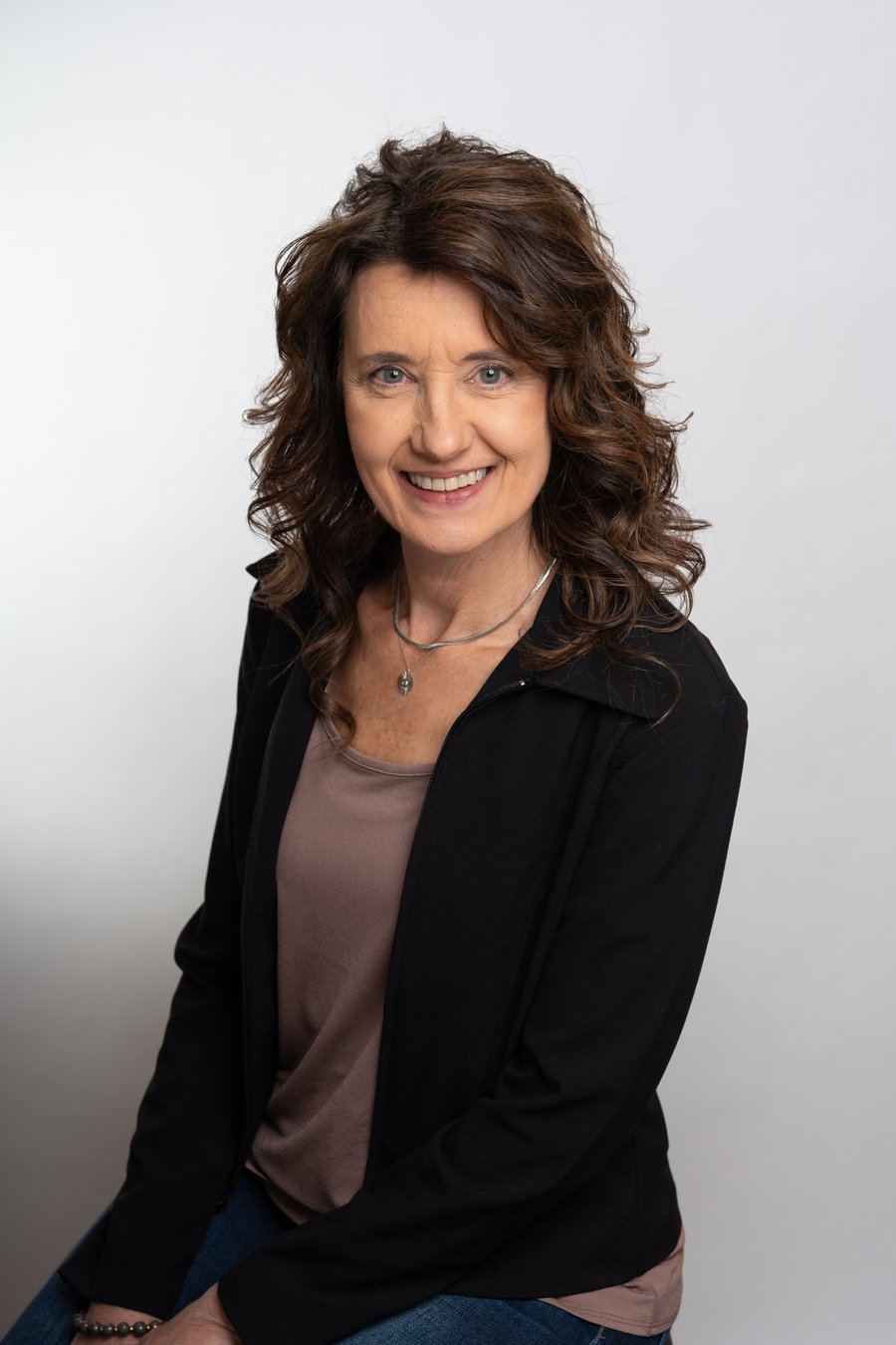 Regular Checking | Convenient Banking Solutions | Heritage Bank